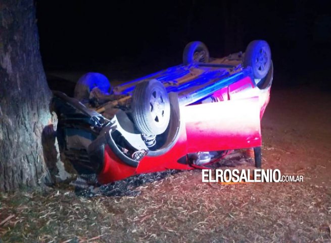 Pehuen Co: Dos heridos tras el vuelco de un auto - El Rosalenio Digital - Punta Alta